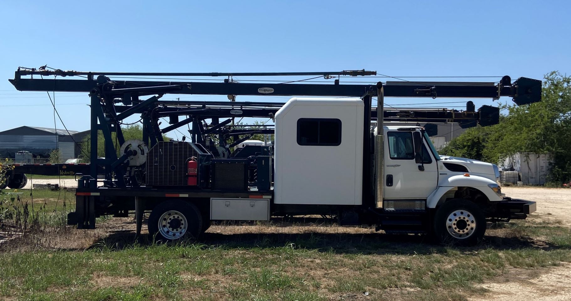 Swab Rig Truck 1 » Quantum Resource Facilius